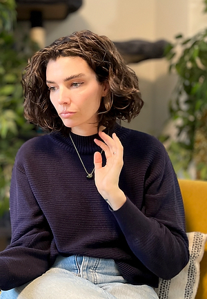 Erin Headshot (1) - Mutha Magazine